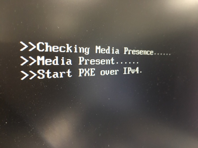 Windows10起動時のパソコンにChecking Media Presenceと表示され起動に時間がかかるようになった時の対処の仕方 ...